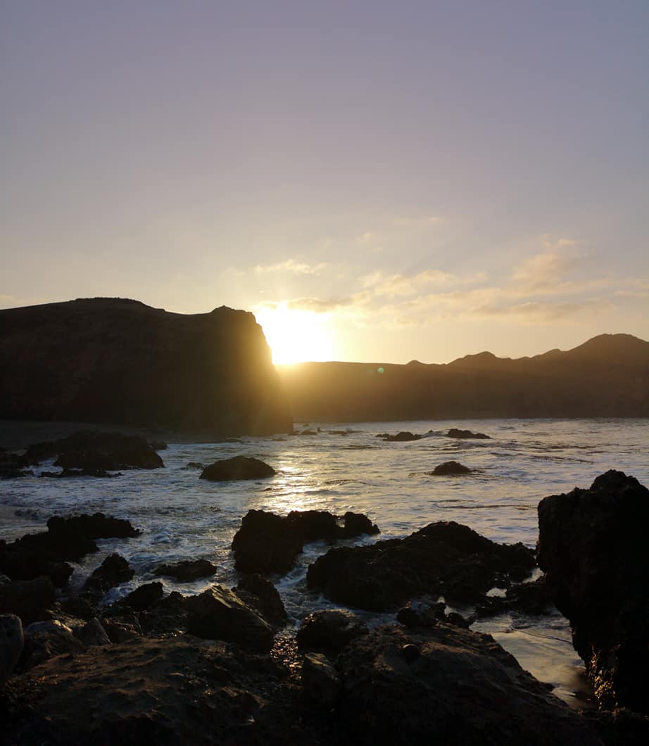 Descubre las misteriosas playas de Marcona - Romy por el Perú y el Mundo